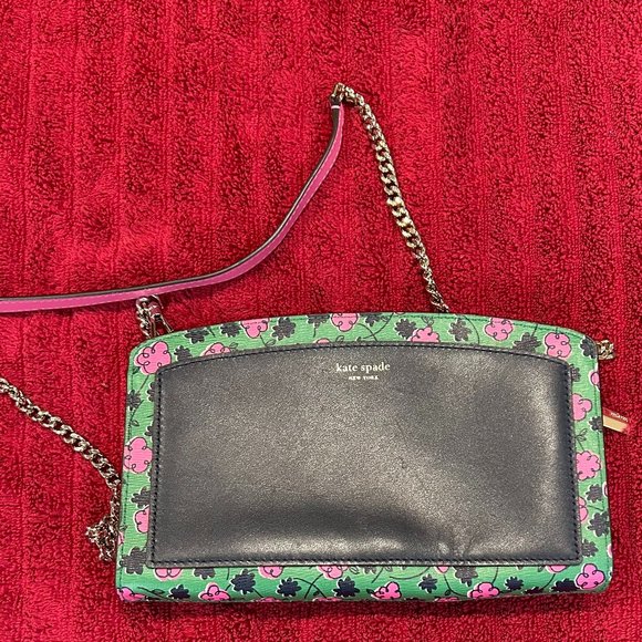 kate spade | Bags | Kate Spade Cross Body Bag With Chain Strap | Poshmark